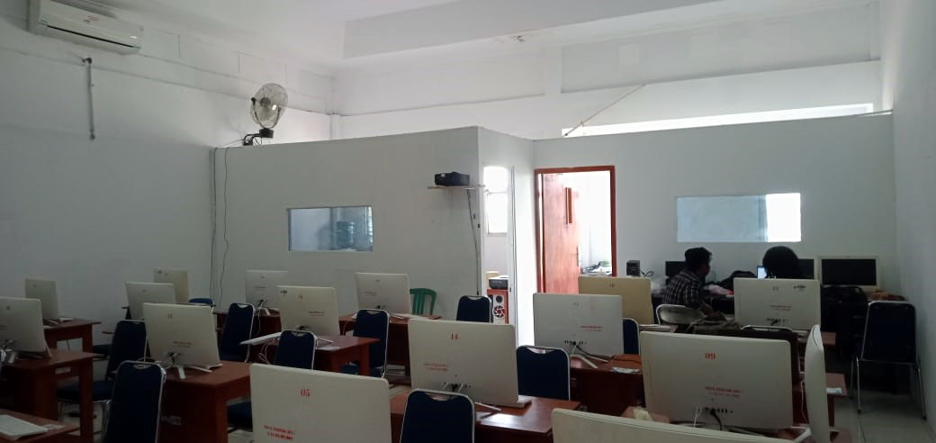 Computational Laboratory - Bachelor Electrical Engineering